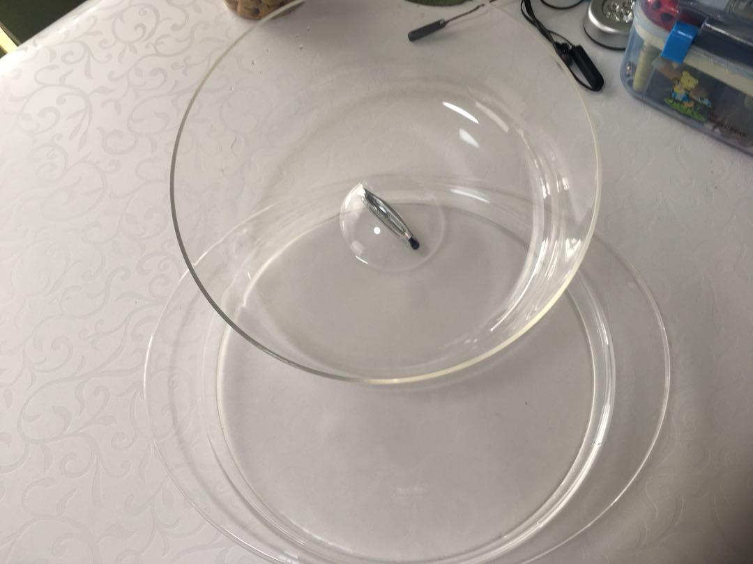 Crystal clear bread container, Furniture & Home Living, Kitchenware ...