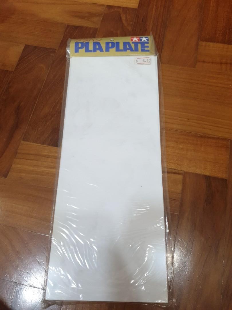 Cutting mat and pla plate gundam, Everything Else on Carousell