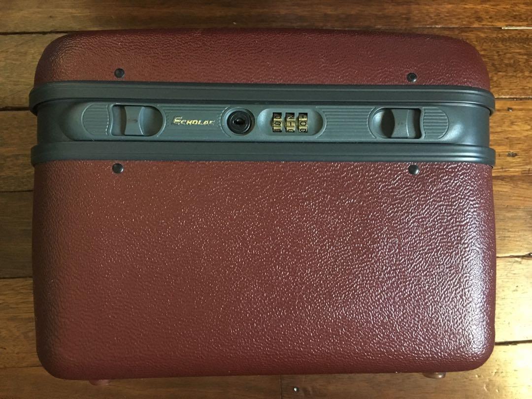 Echolac Vintage Hard Cosmetic Case, Women's Fashion, Bags & Wallets ...