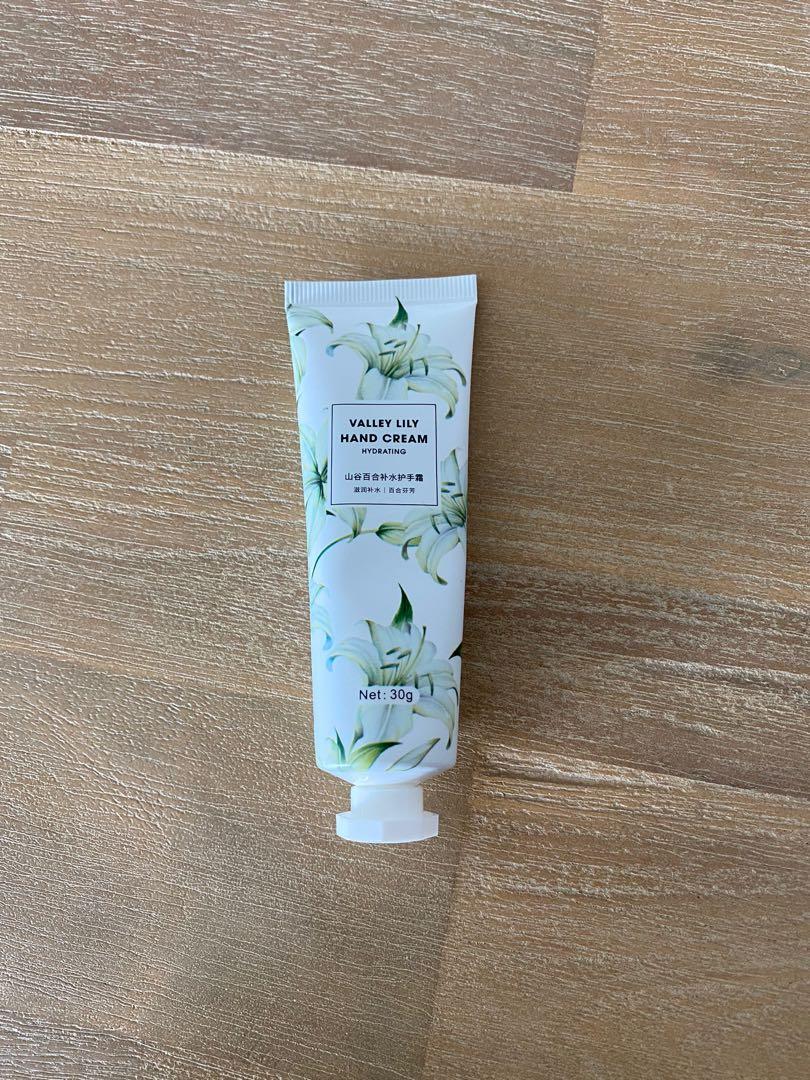 Miniso Hand Cream *Brand New*, Beauty & Personal Care, Bath & Body ...
