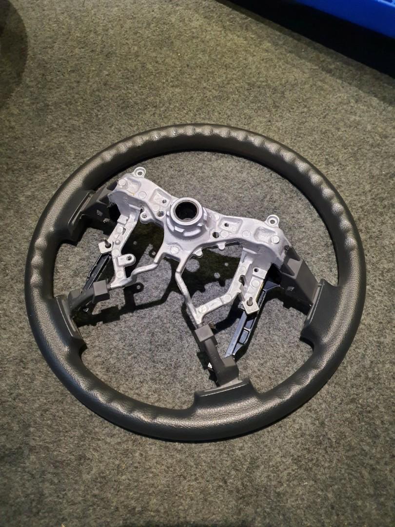 Original Hiace steering wheel, Car Accessories, Accessories on Carousell