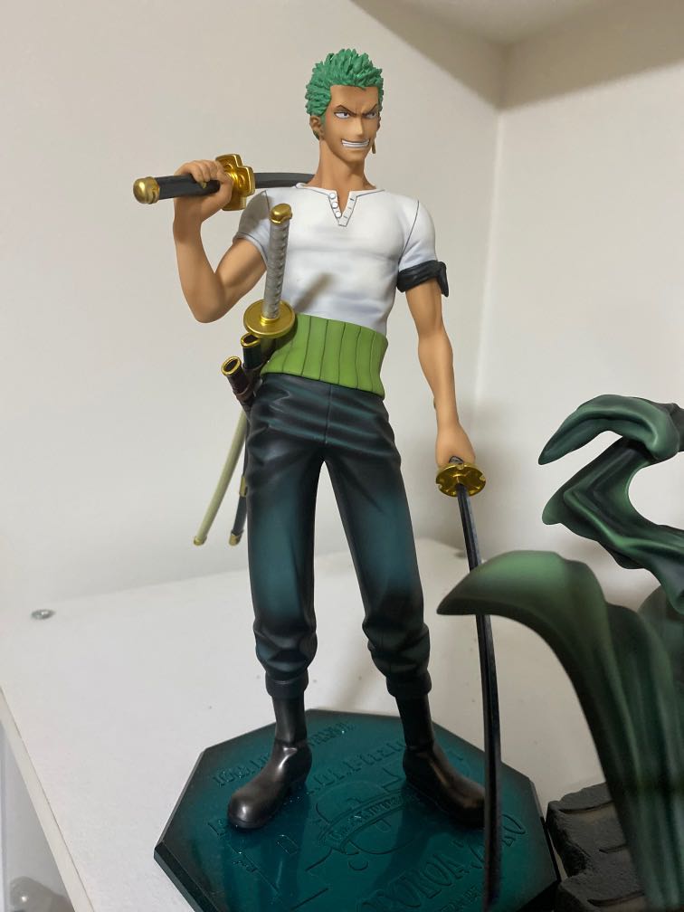 POP DX one piece Zoro - 10th anniversary, Hobbies & Toys, Toys & Games ...