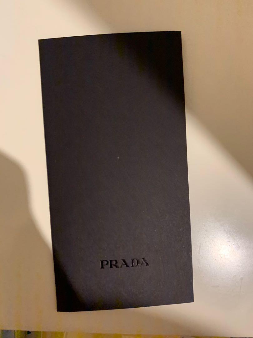 Prada receipt cover, 名牌, 服裝 - Carousell