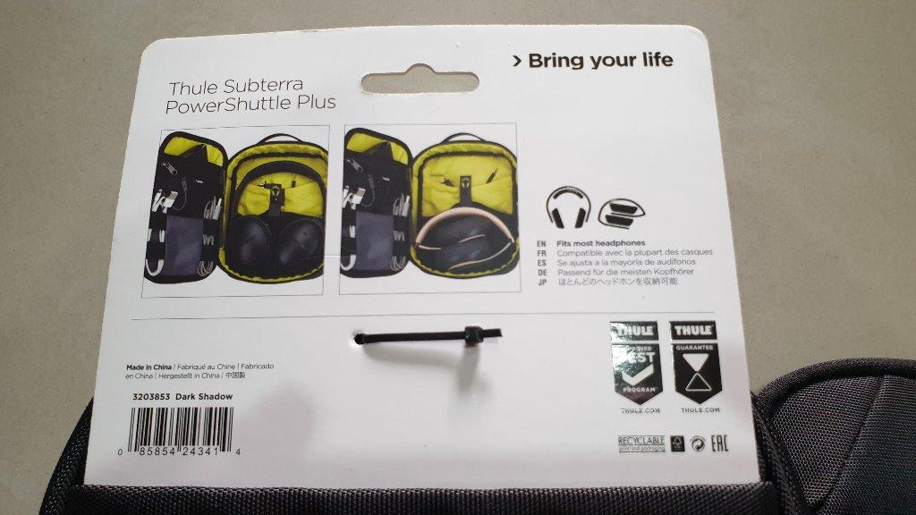 Thule Subterra Powershuttle Plus travel bag, Photography, Photography ...