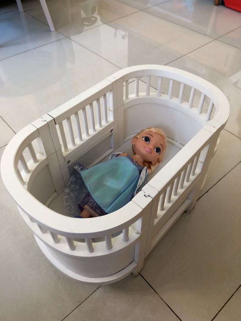 Toy cot, Babies & Kids, Infant Playtime on Carousell