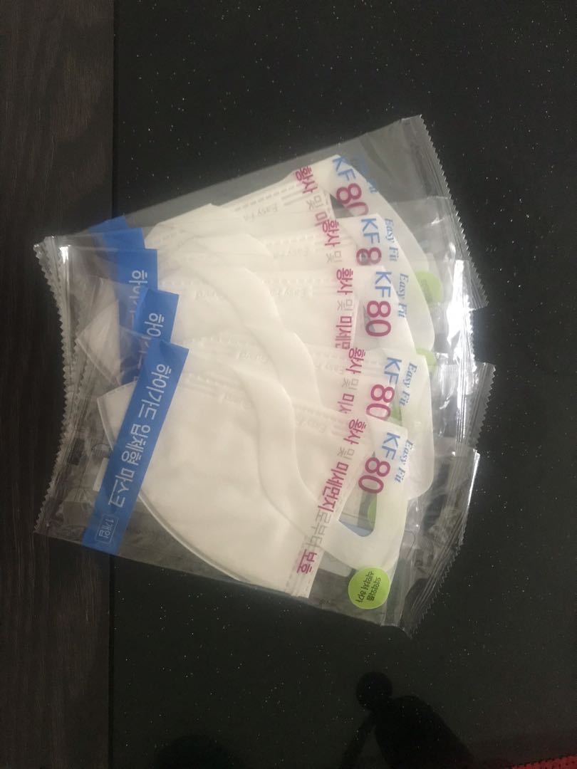 韓國 口罩 KF80 八個, 其他, 其他 - Carousell