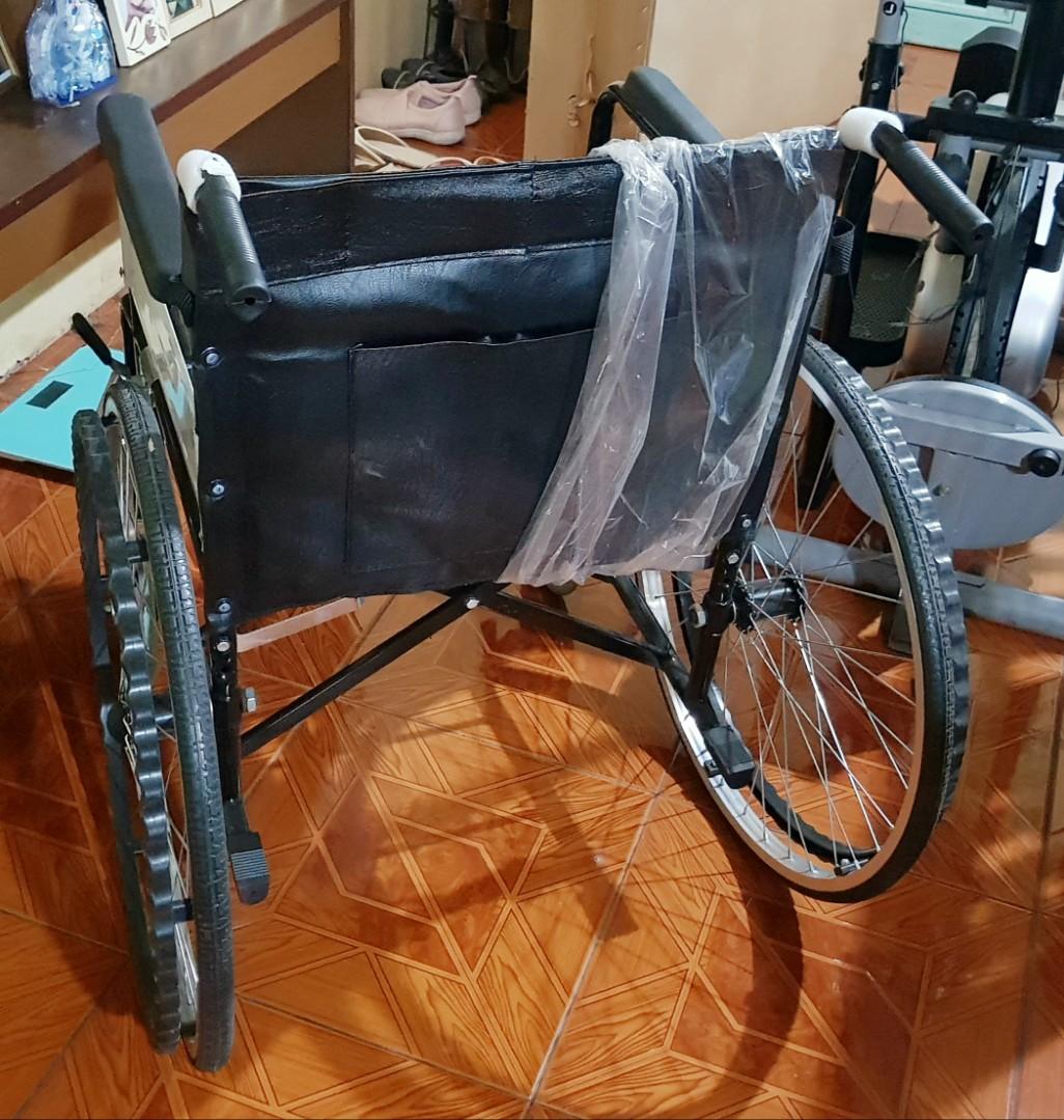 Indoplast Heavy Duty Wheel Chair, Health & Nutrition, Medical Supplies ...