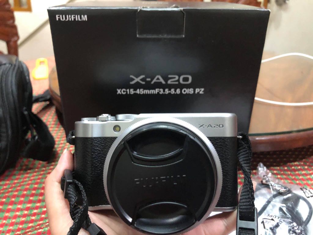 Fujifilm x-a20, Photography, Cameras on Carousell