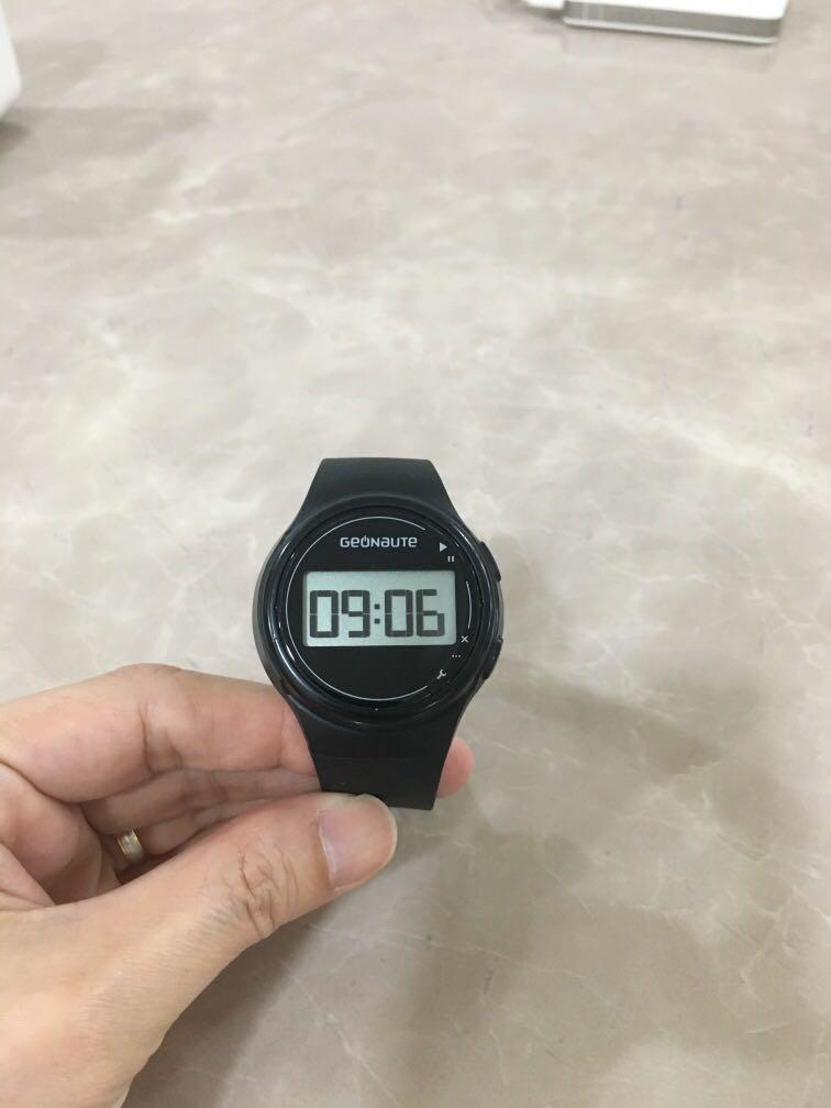 Geonaute watch, Mobile Phones & Gadgets, Wearables & Smart Watches on ...