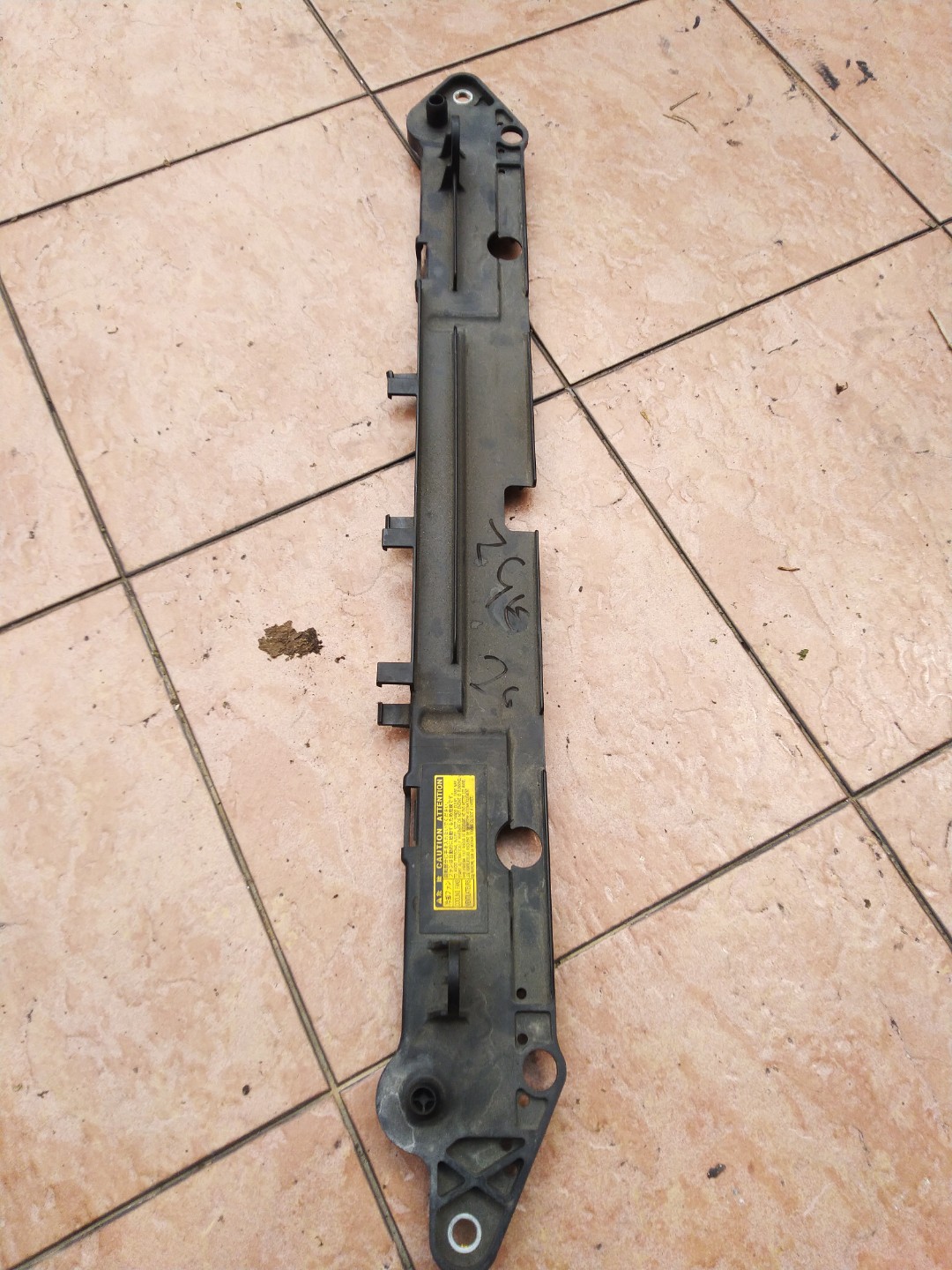 Toyota wish 1.8 zge20/zre142/zze142/zze142 penyambung paip radiator ...