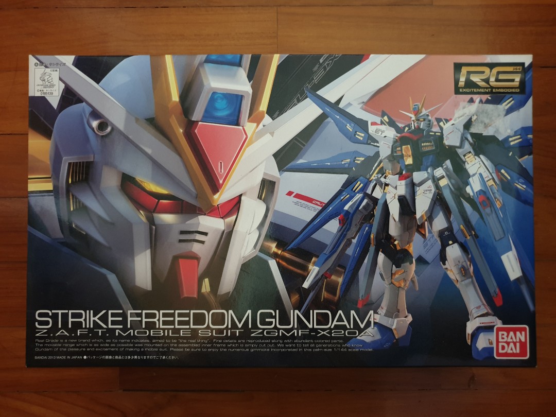 Brand New Real Grade RG Strike Freedom Gundam. nt PG, MG, HG, Hobbies ...