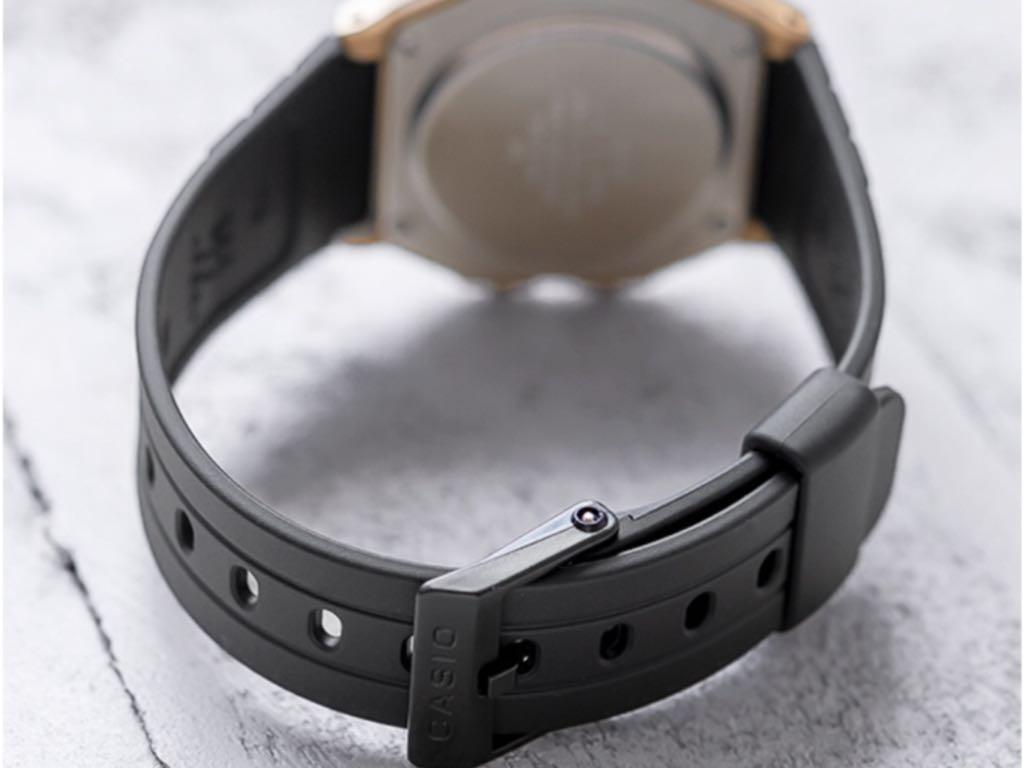 Casio F91WM-9A Digital Gold Black Watch F91 Brand New, Women's Fashion ...