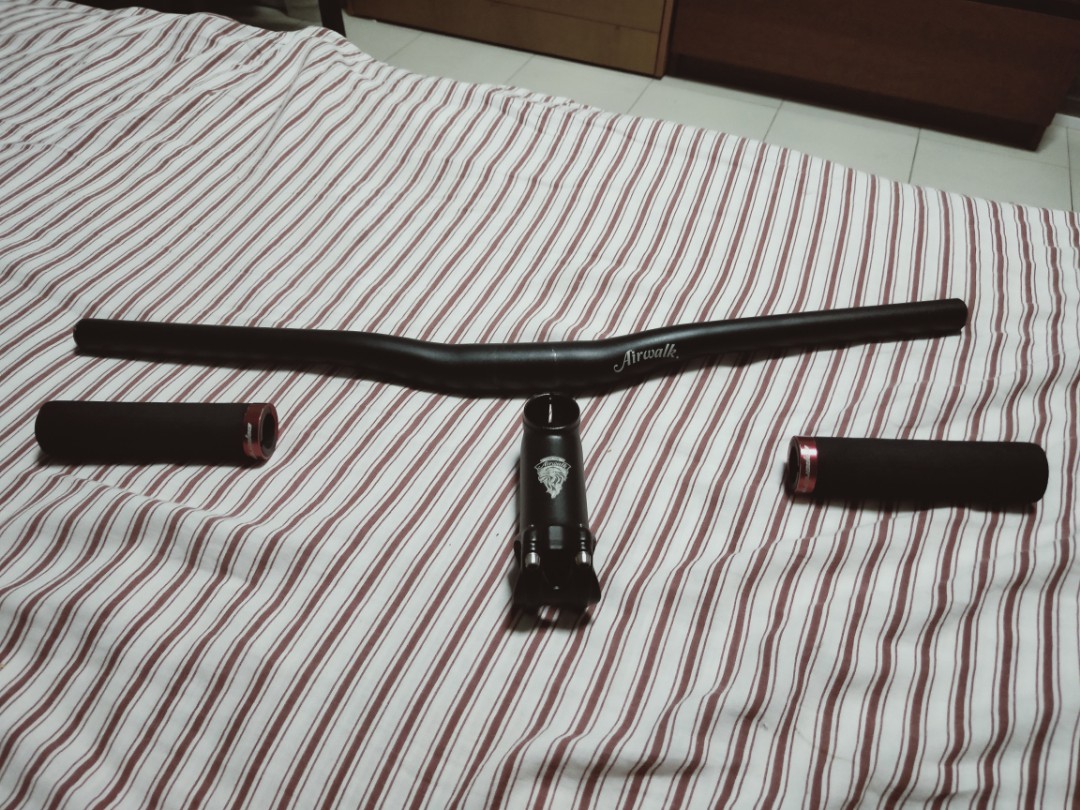 Airwalk Fixie riser bar and stem, Sports Equipment, Bicycles & Parts ...