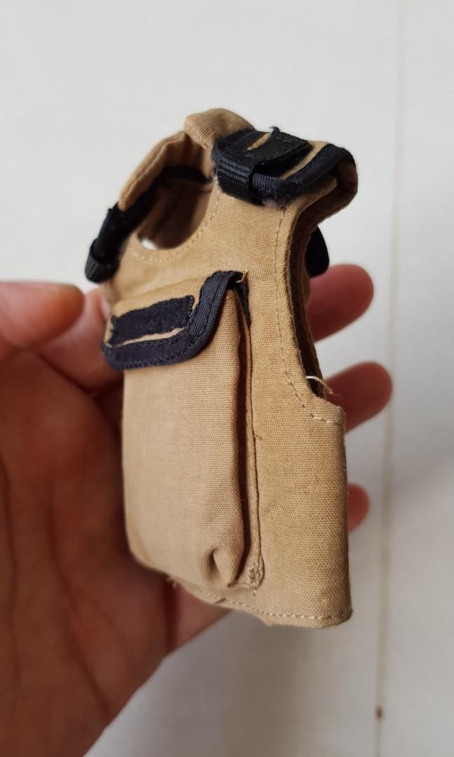 Hot Toys 1:6 Private Military Contractor PMC Male Tan Body Armor vest ...
