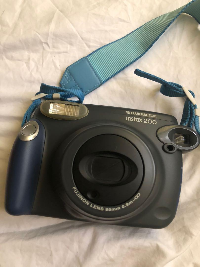 INSTAX WIDE 200, Photography, Lens & Kits on Carousell