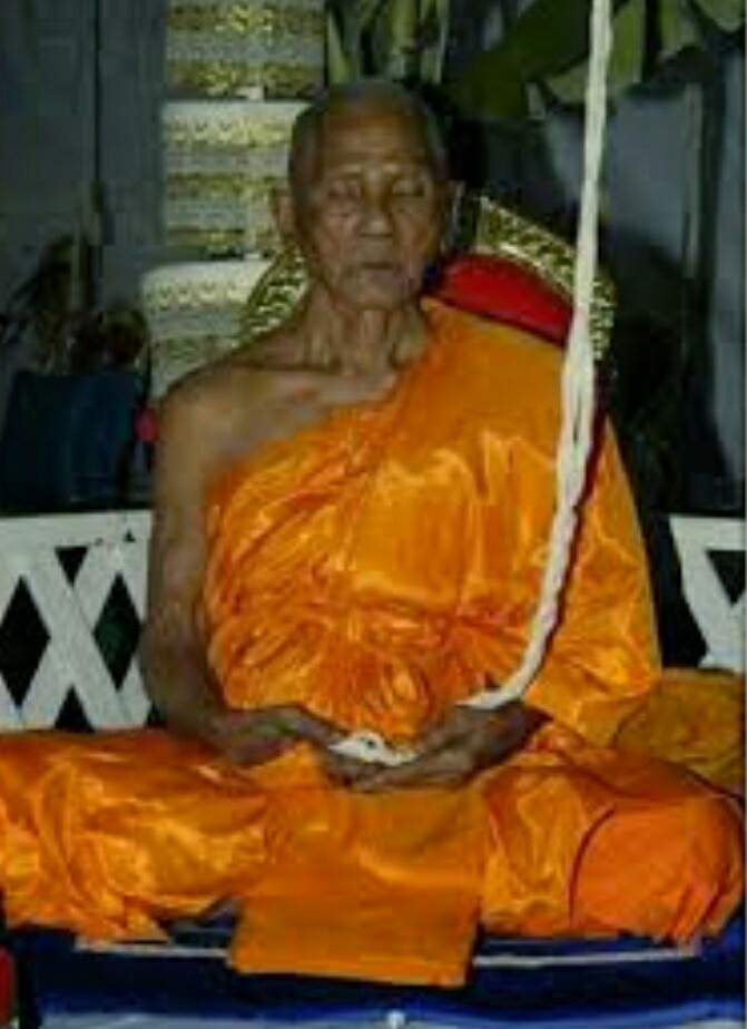 Luang Phor Key linga Palakit, Hobbies & Toys, Memorabilia ...