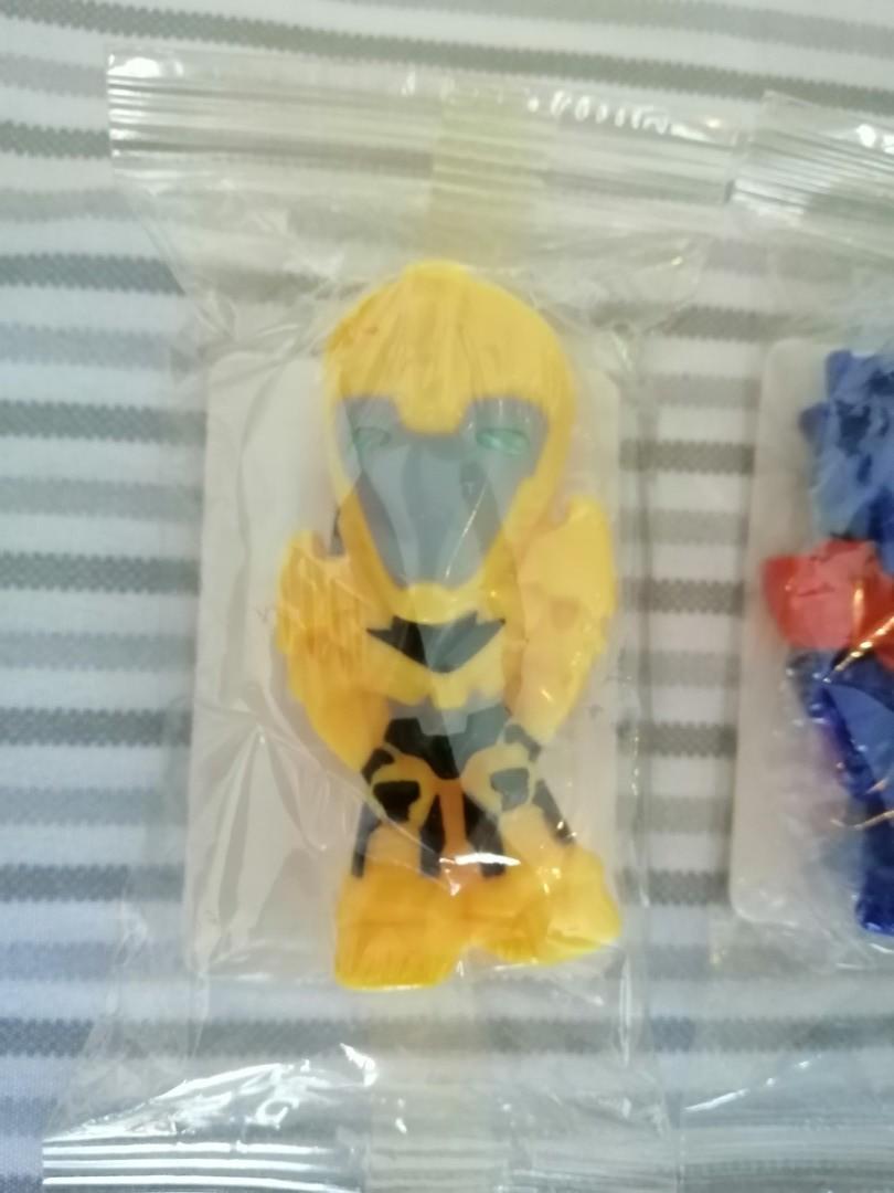 Transformers Cereal Freebies Optimus Prime Bumblebee, Hobbies & Toys ...