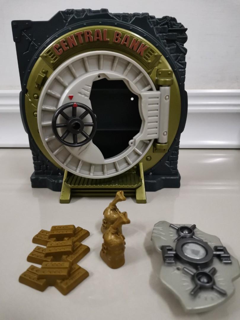 1/18 scale Bank Vault with gold bars and money bags diorama Gi Joe ...