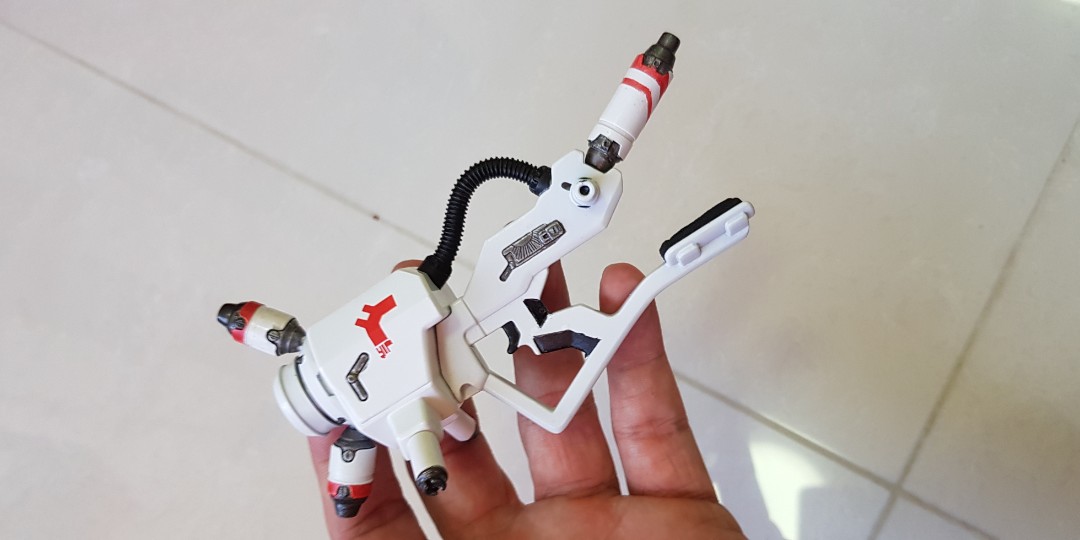 1/6 scale District 9 Alien Sonic Wave Gun One and only Prototype ...