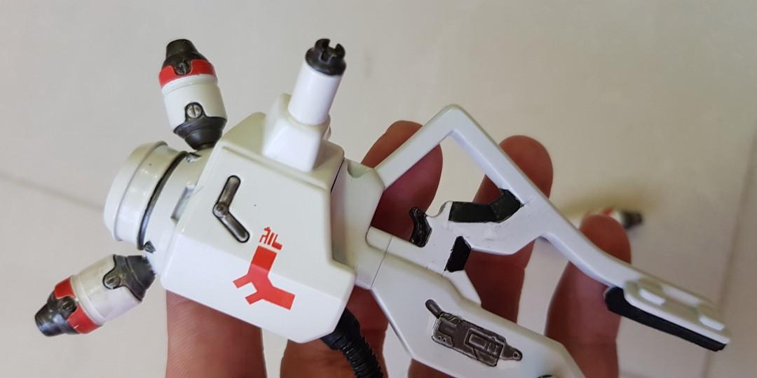 1/6 scale District 9 Alien Sonic Wave Gun One and only Prototype ...