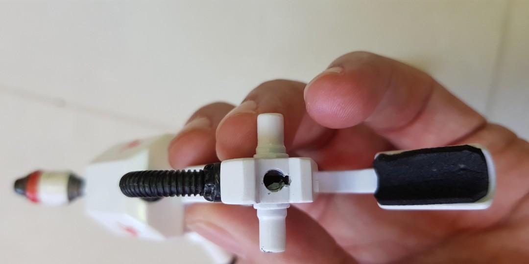 1/6 scale District 9 Alien Sonic Wave Gun One and only Prototype ...