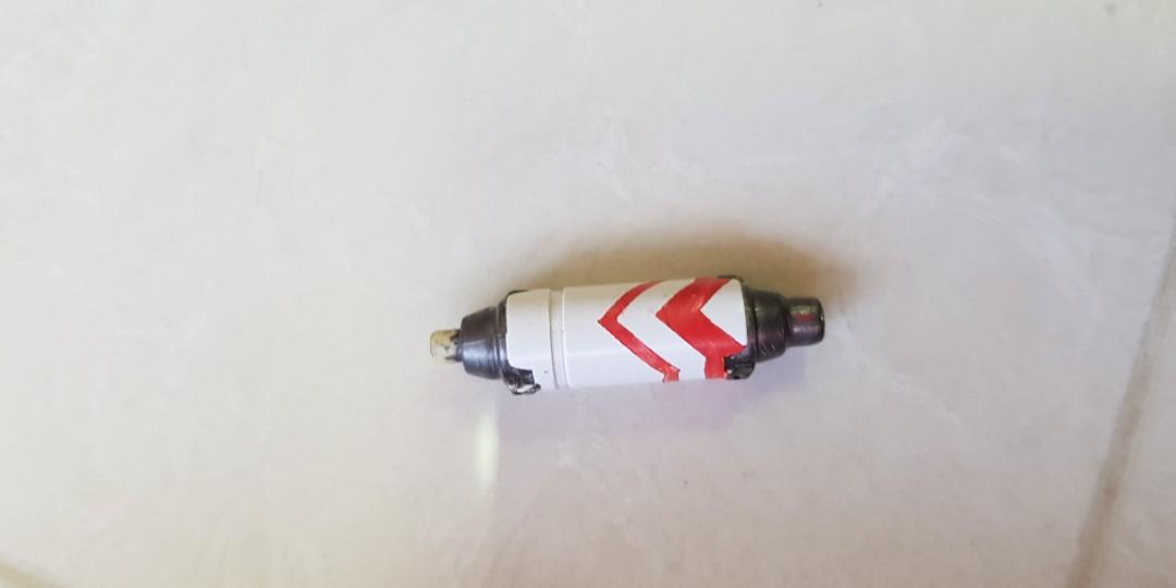 1/6 scale District 9 Alien Sonic Wave Gun One and only Prototype ...