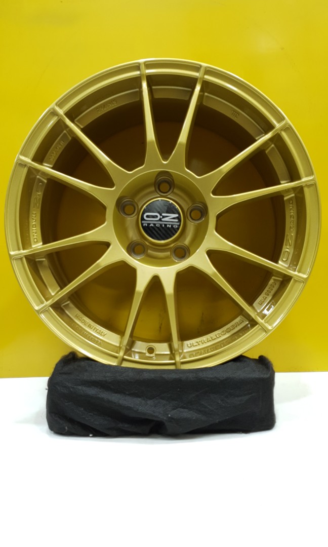 17" OZ Racing Ultraleggera race gold 8x17 +48 5x114.3 rims, Car ...