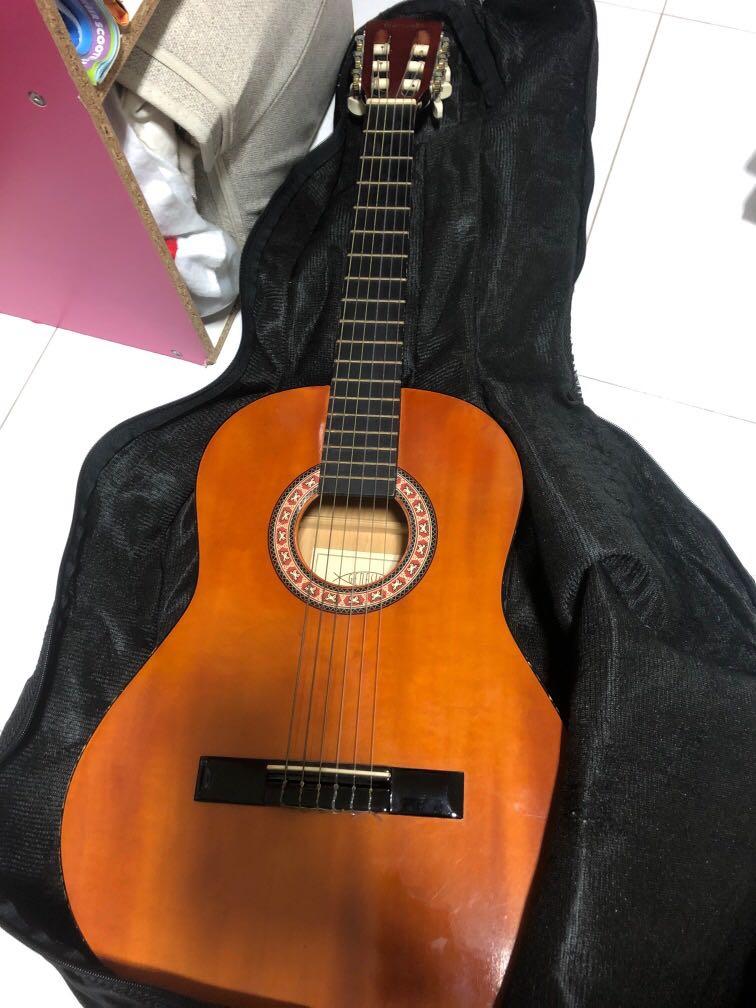 Classical Guitar, Hobbies & Toys, Music & Media, Musical Instruments on ...