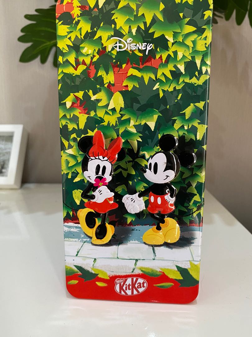 Kitkat disney edition, Makanan & Minuman, Snek di Carousell