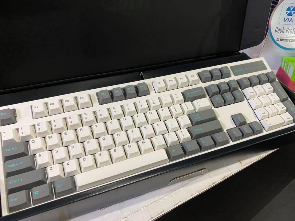Leopold FC900R PD White Gray Mechanical Keyboard, Computers & Tech, Parts & Accessories ...