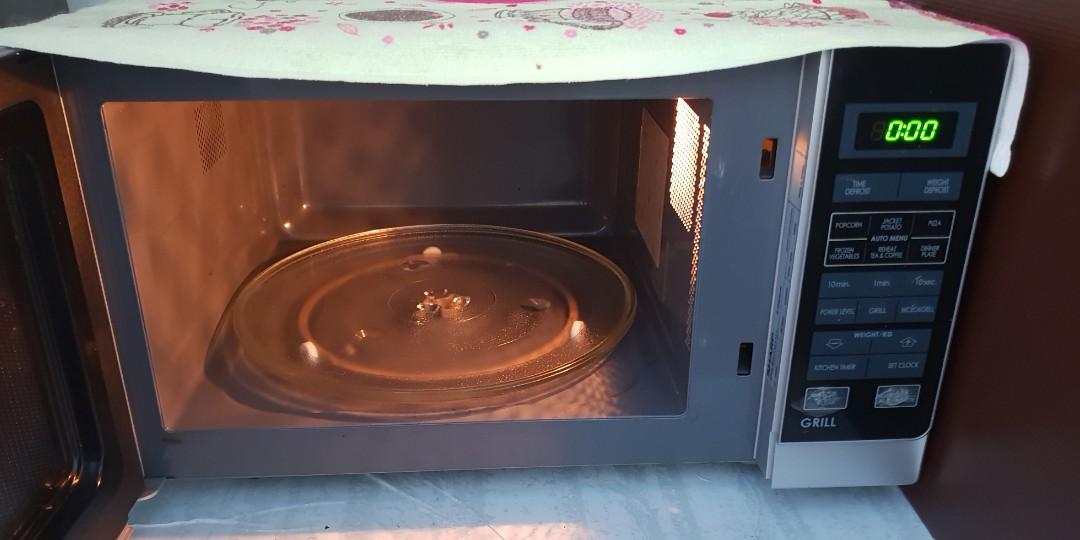Microwave Grill merk Sharp 300 watt, Kitchen & Appliances di Carousell