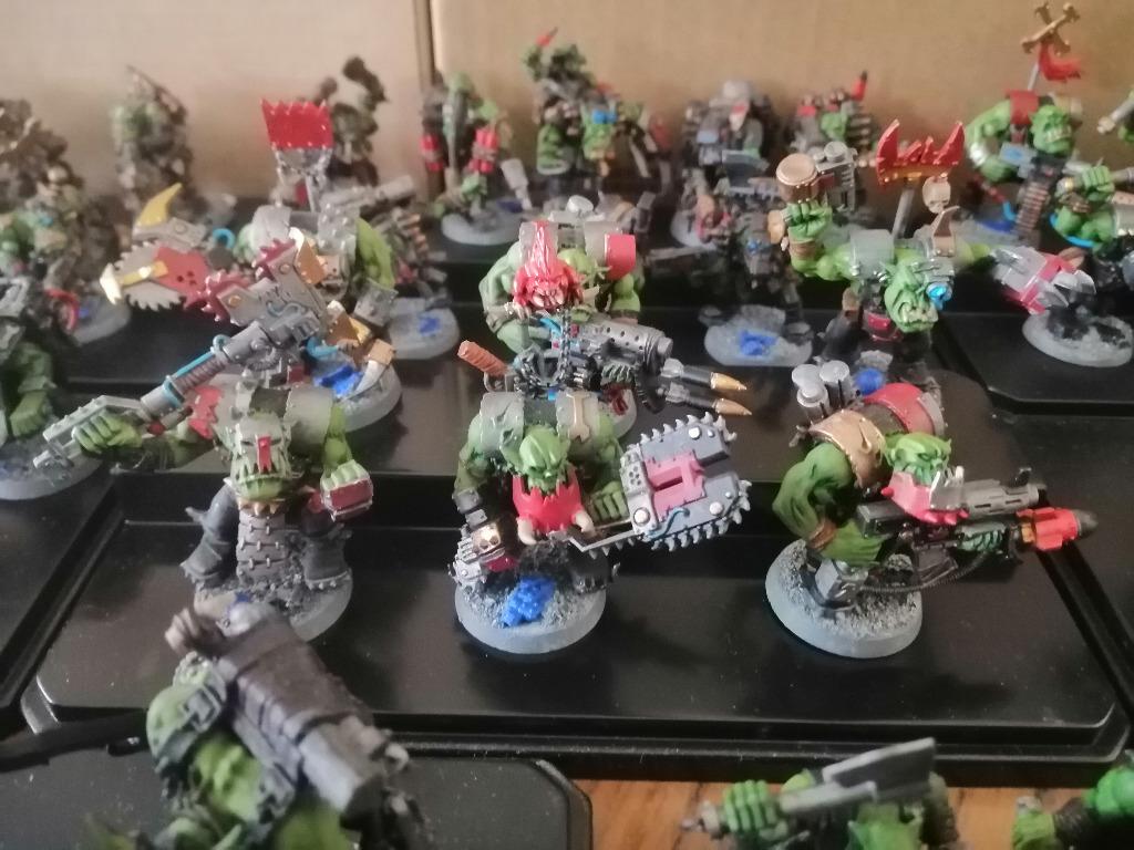 Warhammer 40K, Toys & Games, Bricks & Figurines on Carousell