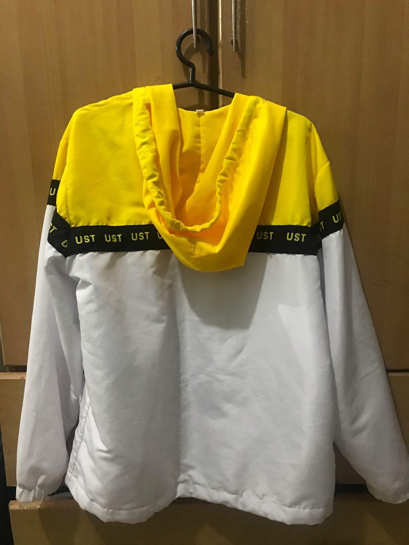UST WINDBREAKER, Women's Fashion, Coats, Jackets and Outerwear on Carousell