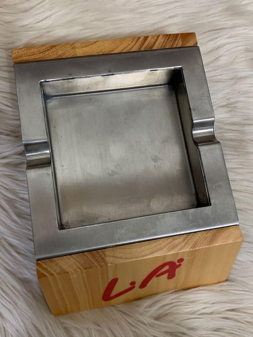 Asbak Rokok aluminium mewah unik, 19 cm x 12 cm, kondisi gress 99% ...