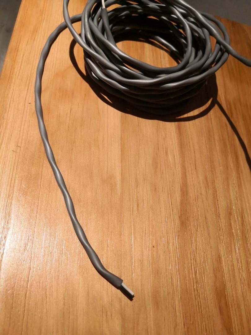 BELDEN SPEAKER CABLE 8461, Audio, Portable Audio Accessories on Carousell