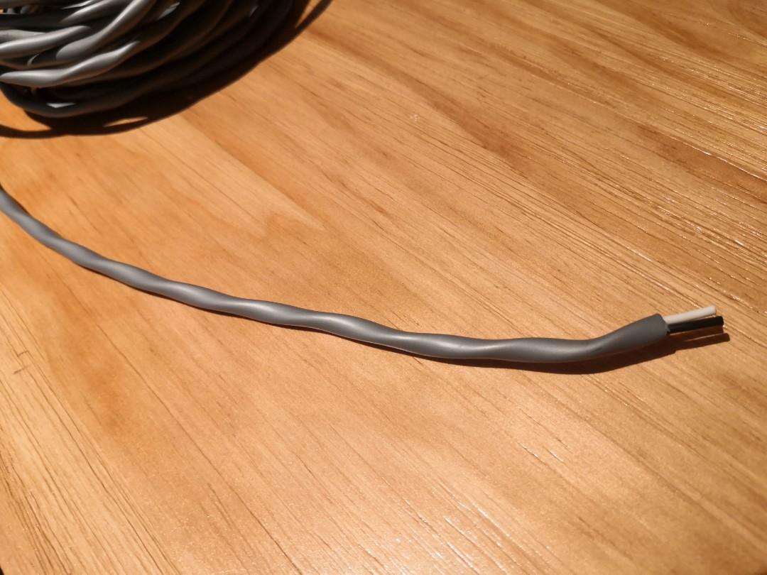 BELDEN SPEAKER CABLE 8461, Audio, Portable Audio Accessories on Carousell