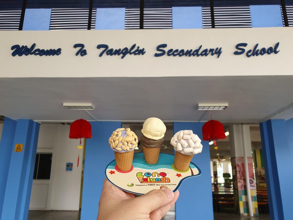 FREE Flow Ice Cream Booth Cart! Unlimited Signature Mini Cones with ...