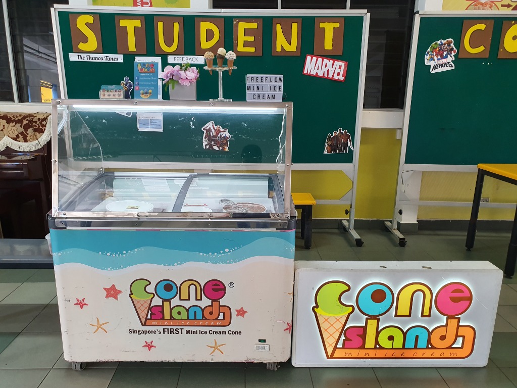 FREE Flow Ice Cream Booth Cart! Unlimited Signature Mini Cones with ...