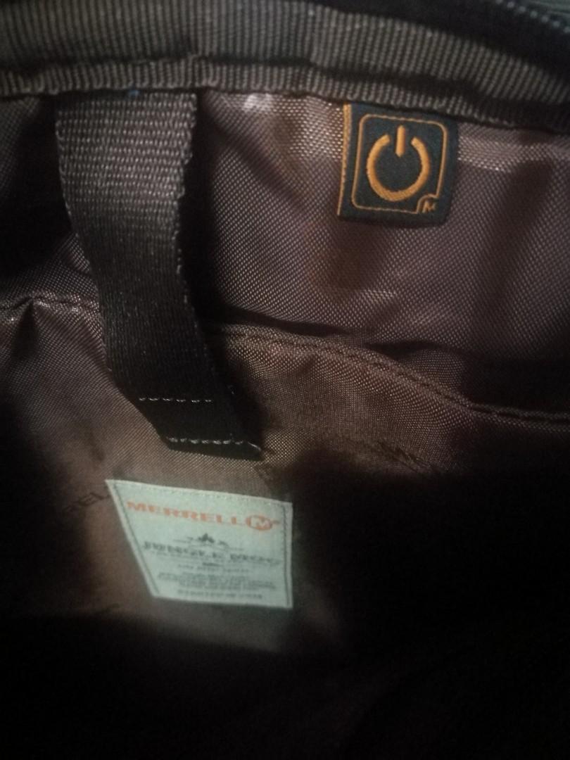 Merrell Jungle Moc Sling Bag, Men's Fashion, Bags, Sling Bags on Carousell