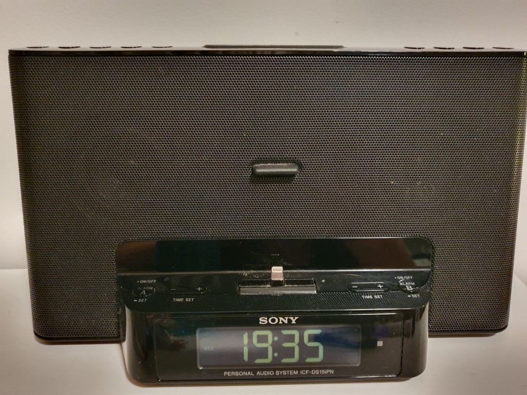 Sony Docking Station ICN-DS15iPN, Audio, Portable Audio Accessories on ...