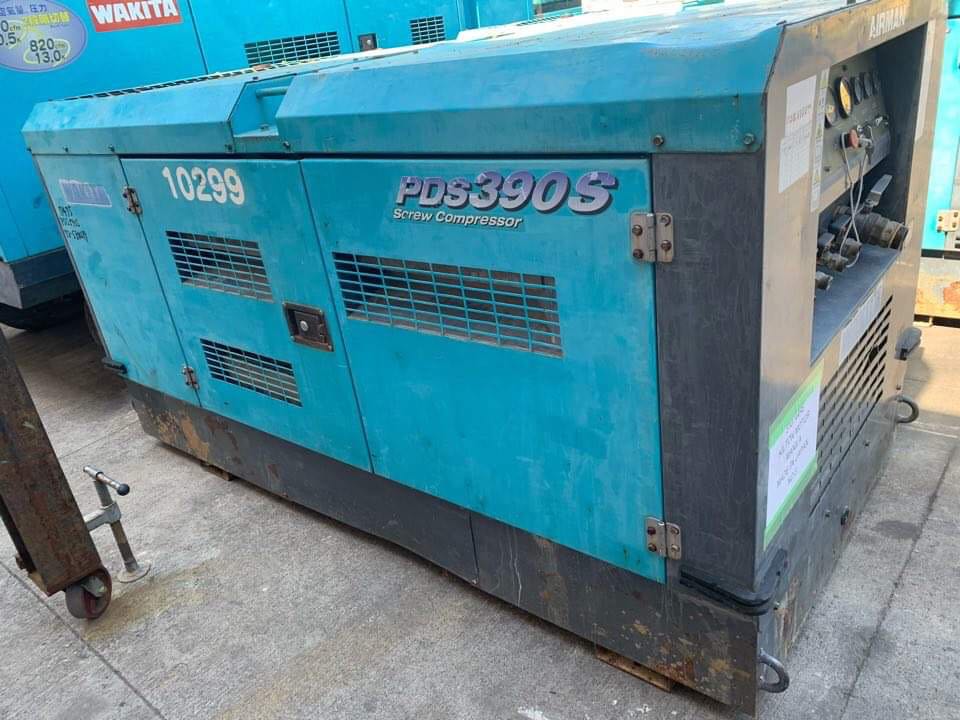 Airman 390cfm Air compressor, Commercial & Industrial, Construction ...