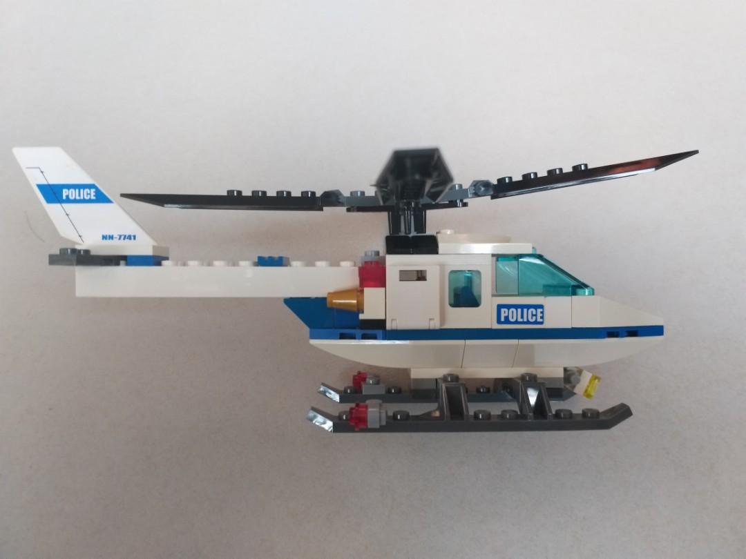 Lego 7741 police helicopter, 興趣及遊戲, 玩具 & 遊戲類 - Carousell