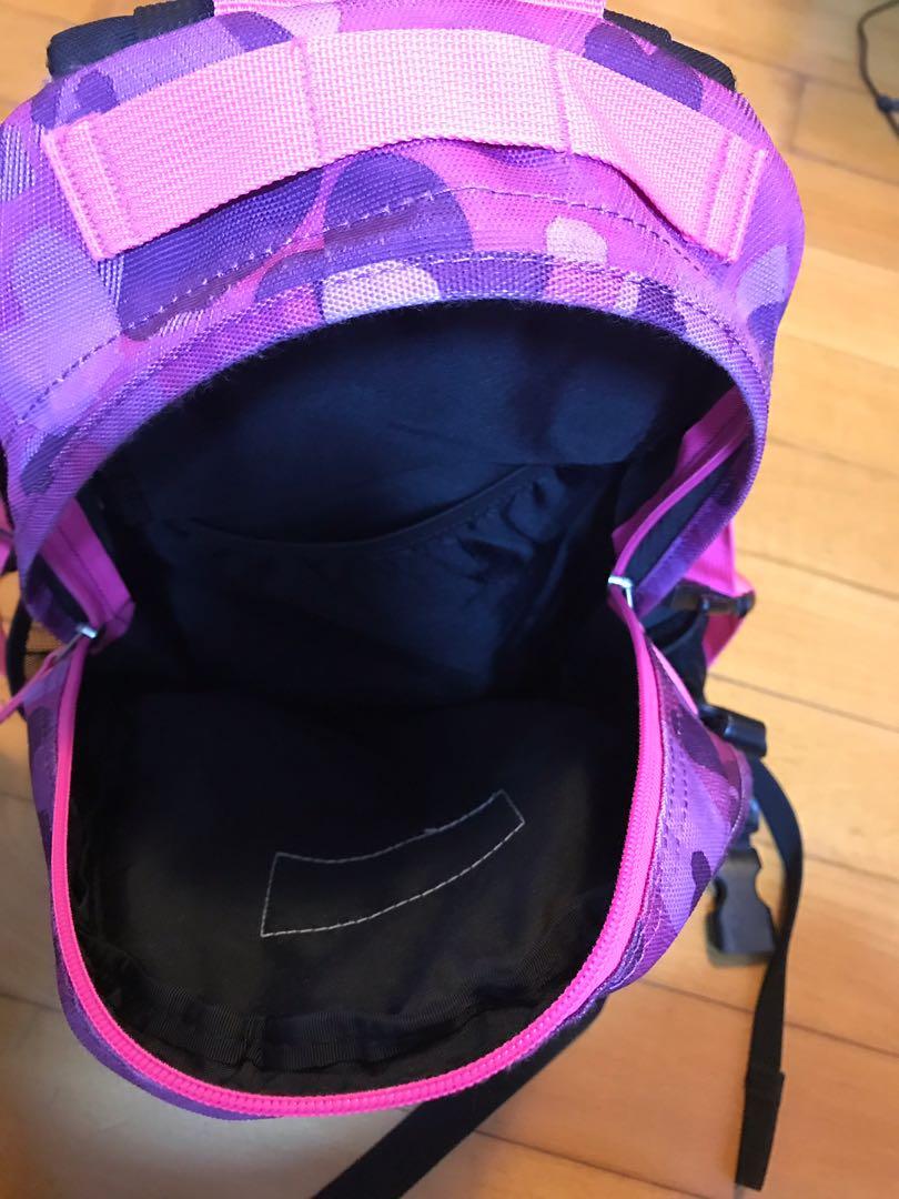 Podia Adventure 背包 書包 背囊 backpack, 名牌, 手袋及銀包 - Carousell