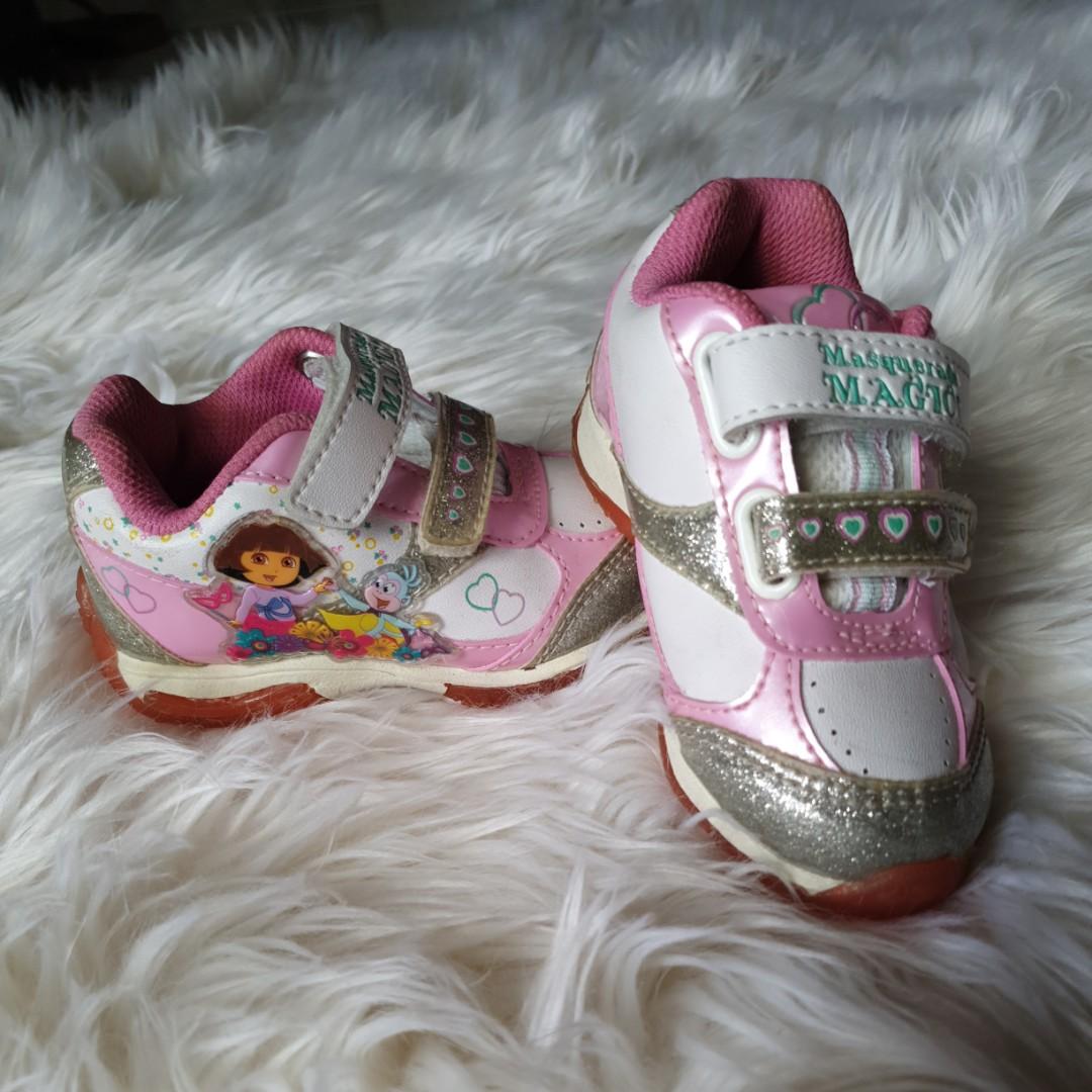 Dora The Explorer Top & Shoes Set, Bayi & Anak, Baju Bayi di Carousell