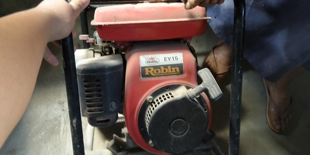 Robin Engine EY15 5 HP, Furniture & Home Living, Cleaning & Homecare ...