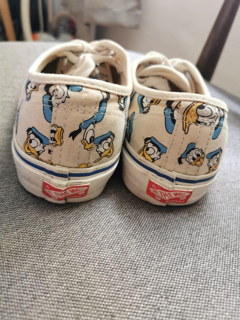 Vans (Donald Duck), Men's Fashion, Footwear, Sneakers on Carousell