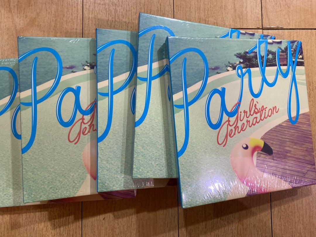 少女時代 SNSD 「Party」專輯 全新 Girls’ Generation, 興趣及遊戲, 收藏品及紀念品, 韓流 - Carousell