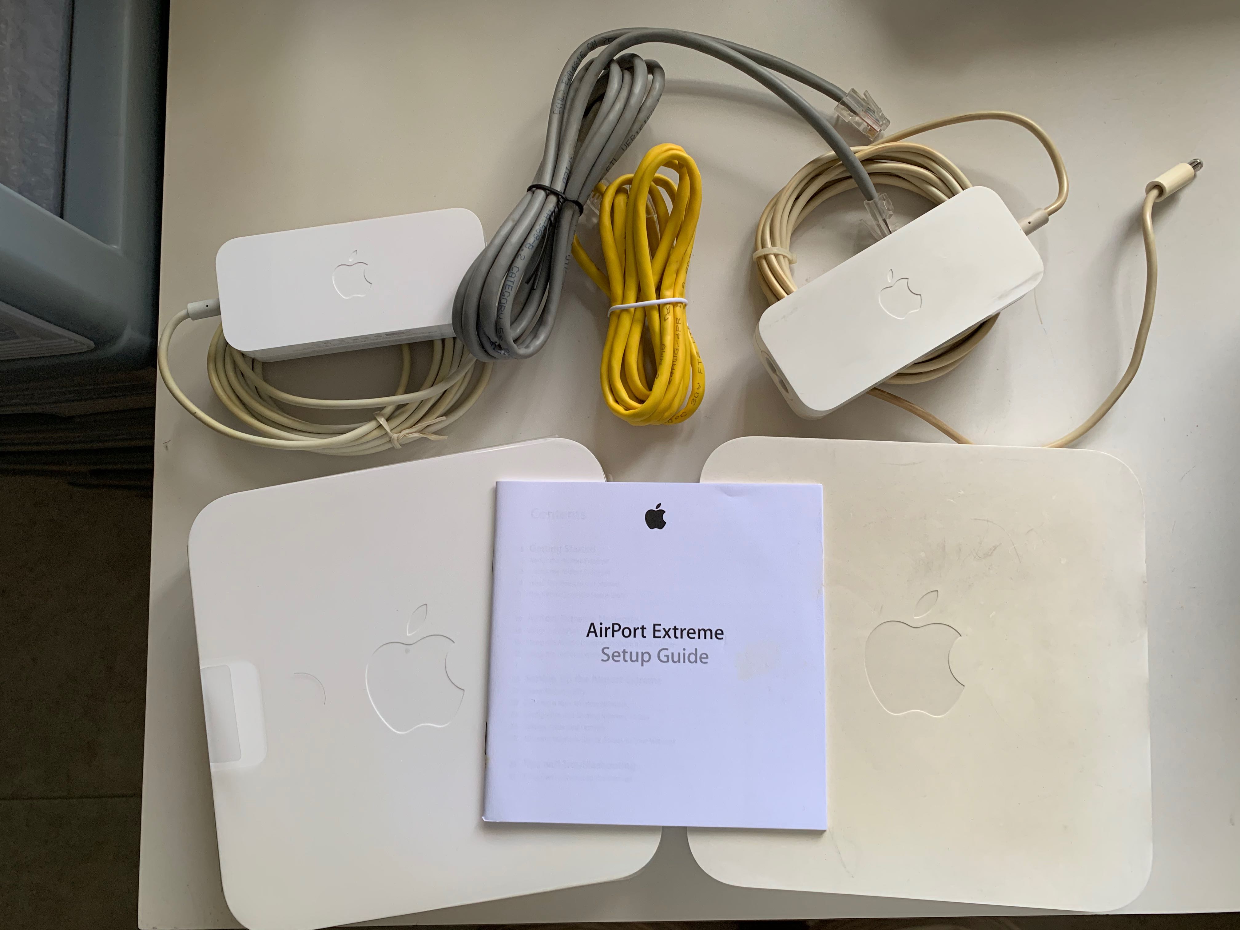 Apple AirPort Extreme 802.11n (5th Generation) WiFi Router, TV & Home ...