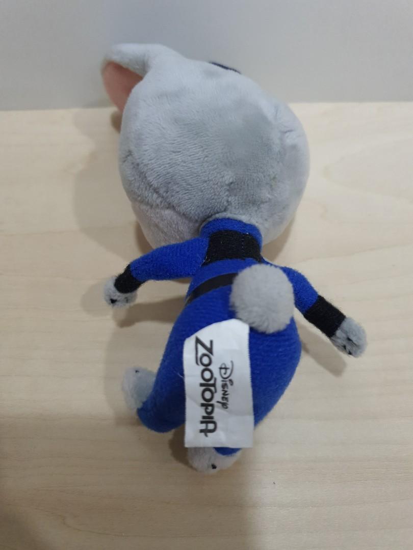 Disney Zootopia Bunny plush strap, Hobbies & Toys, Collectibles ...