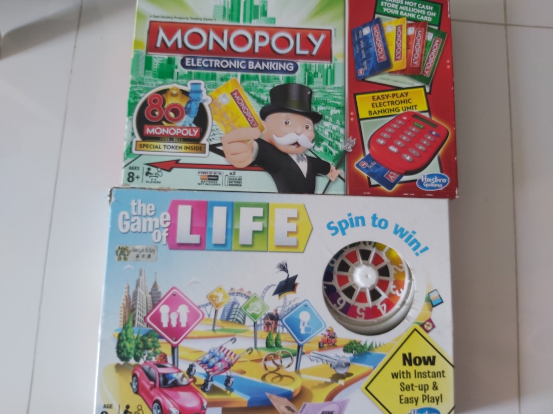 Monopoly/Game of life, Hobbies & Toys, Toys & Games on Carousell